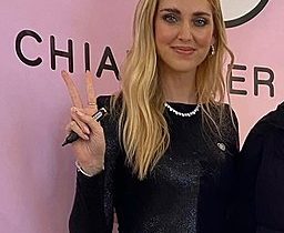 Michele Morrone fidanzata, ex moglie, figli, altezza, età, sorelle ...